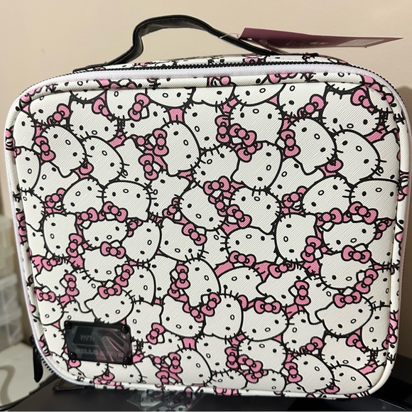 Hello Kitty | Bags | Super Cute Hello Kitty Nwt Cosmetics Or Whatever ...